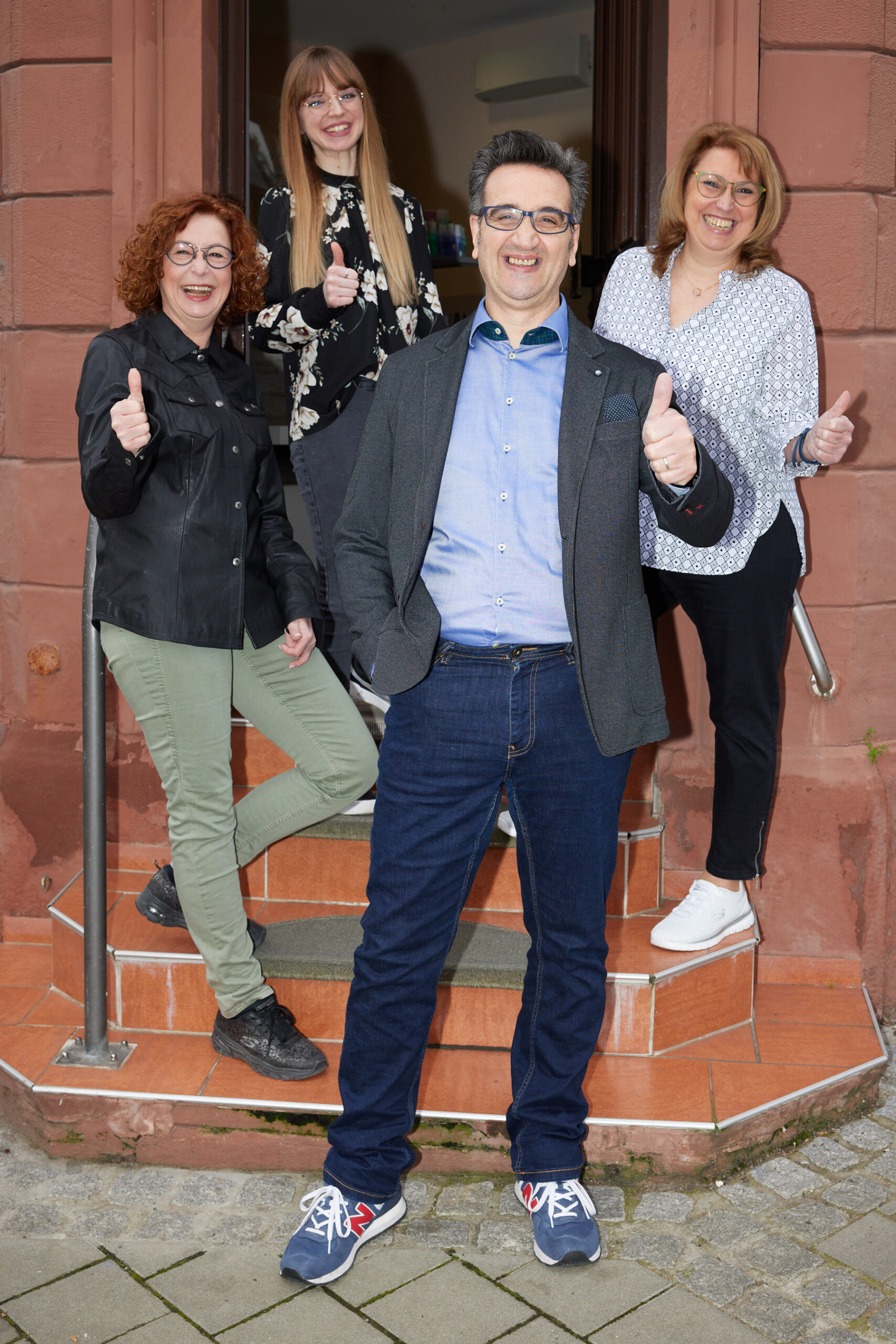 Über Uns - Frenda Friseure